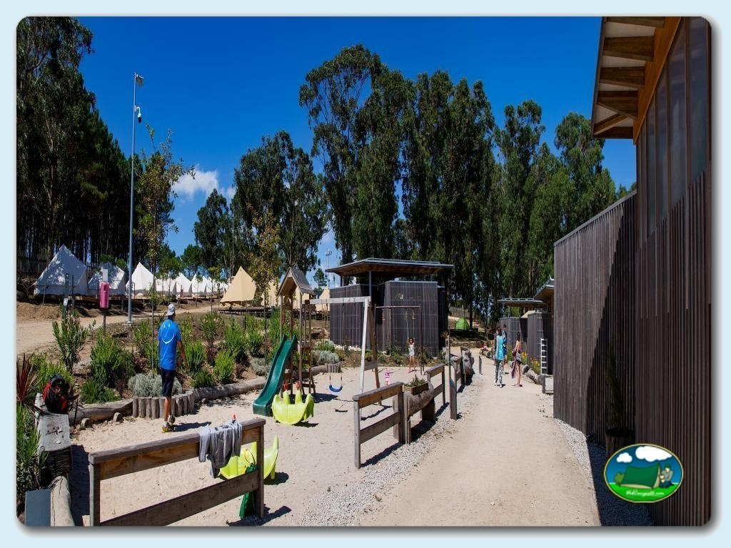 Camping Isla De Ons en Illa de Ons, informacion instalaciones ...