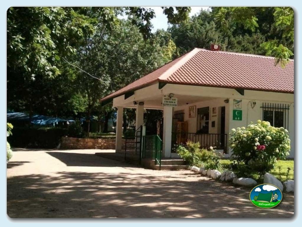 Camping Jaranda en Jarandilla de La Vera, informacion instalaciones ...