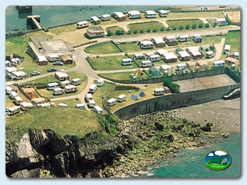 Camping Perlora en Candas