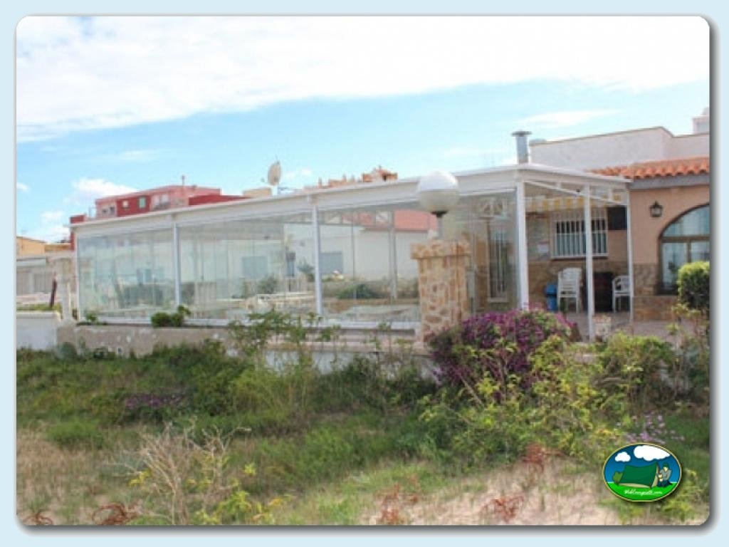 Camping San Vicente en Xeraco , informacion instalaciones, alojamientos y servicios - Guía ...